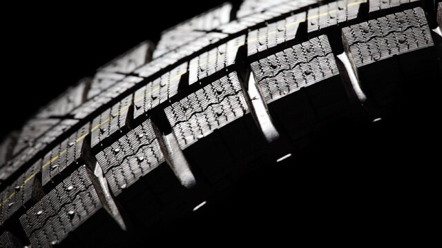 Jant ve lastikçiler Hexham Tyre & Battery Company Ltd, İngiltere, foto