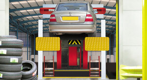 Pit-Stop Motor Repairs (London, London Borough of Southwark), otomobil servisi  Londra'dan