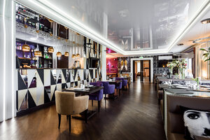 Rossvik Restaurant (Aeroportovskoye Highway No:15А, Astrakhan), restoran  Astrahan'dan