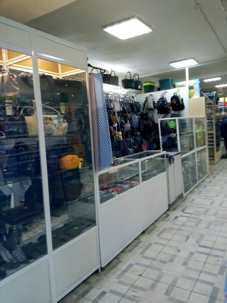 Çanta ve valiz mağazaları Магазин кожгалантереи, Perm, foto