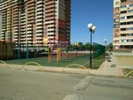 Sports ground (Krasnodar, Karasunskiy City administrative district, mikrorayon Gidrostroiteley, zhiloy kompleks Premyera), spor alanı  Krasnodar'dan