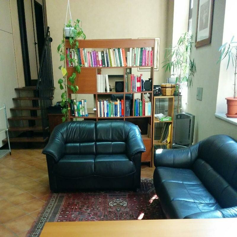 Noterler Studio Notarile Dr. Cesare Bortoluzzi, Lombardiya, foto