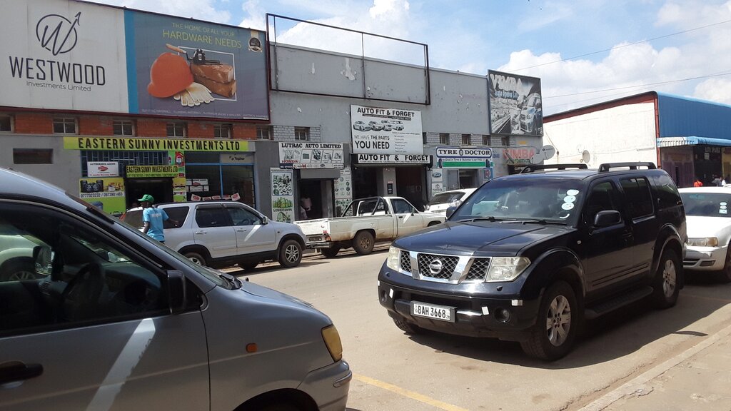 Otomobil yedek parçaları Auto Fit and Forget, Lusaka, foto