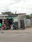 Vulcanisation (Brazzaville, Commune de Mpissa, Avenue Simon Kimbangou), otomobil açık artırması  Brazzaville'den