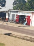 Ets diarra frère (Brazzaville, Commune de Mpissa), oto lastik tamiri  Brazzaville'den
