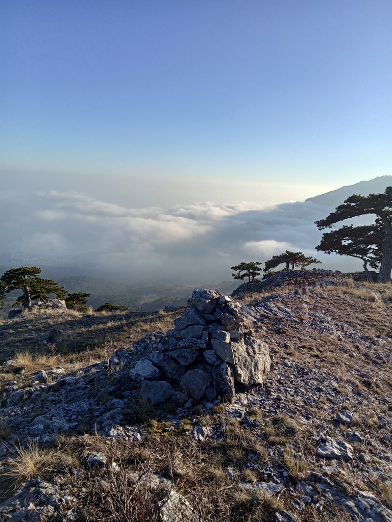 Dağ zirvesi Гора Ковоплу, Kırım Cumhuriyeti, foto