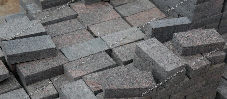 Taş ürünler ve yapılar Zavod Russky granit, Moskova ve Moskovskaya oblastı, foto