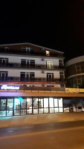 Provans (ulitsa Gorkogo No:99, selo Vityazevo), otel  Krasnodarski krayından