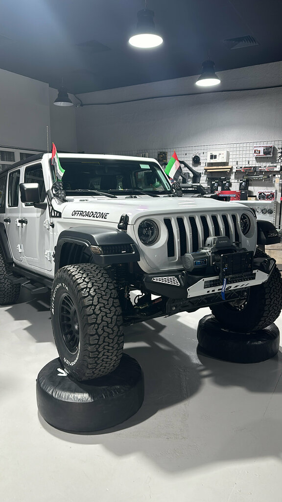 Oto kiralama OffRoad-Zone, Dubai, foto