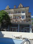Sunny Peak (Novaya ulitsa No:62, Lazarevskoe Residential District), otel  Soçi'den