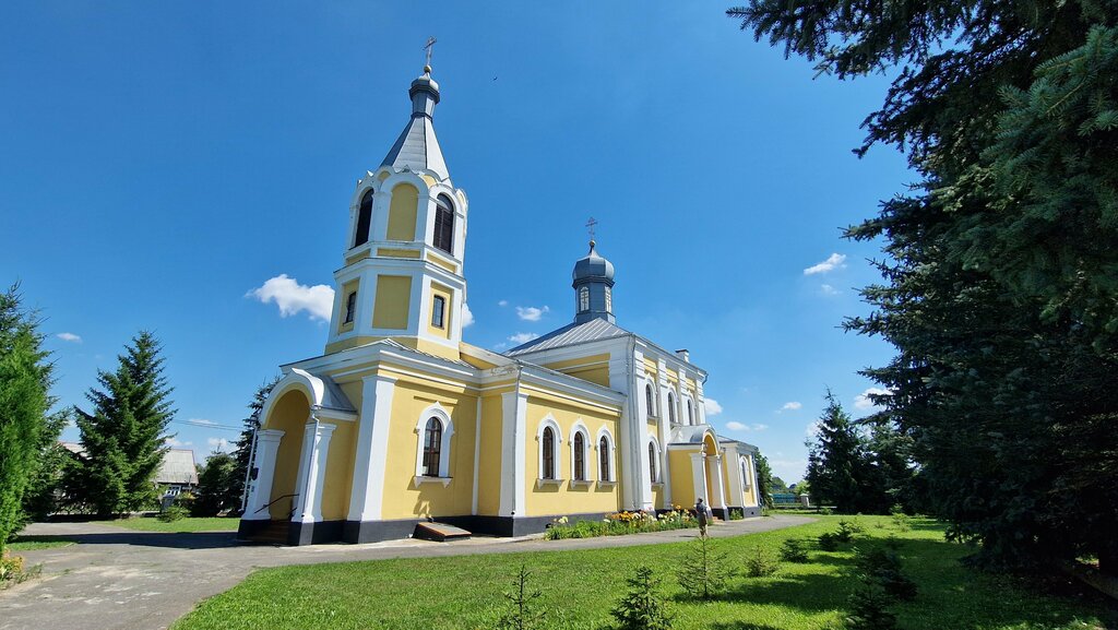 Ortodoks kiliseleri Church of St. Nicholas the Wonderworker, Brestskaya oblastı, foto