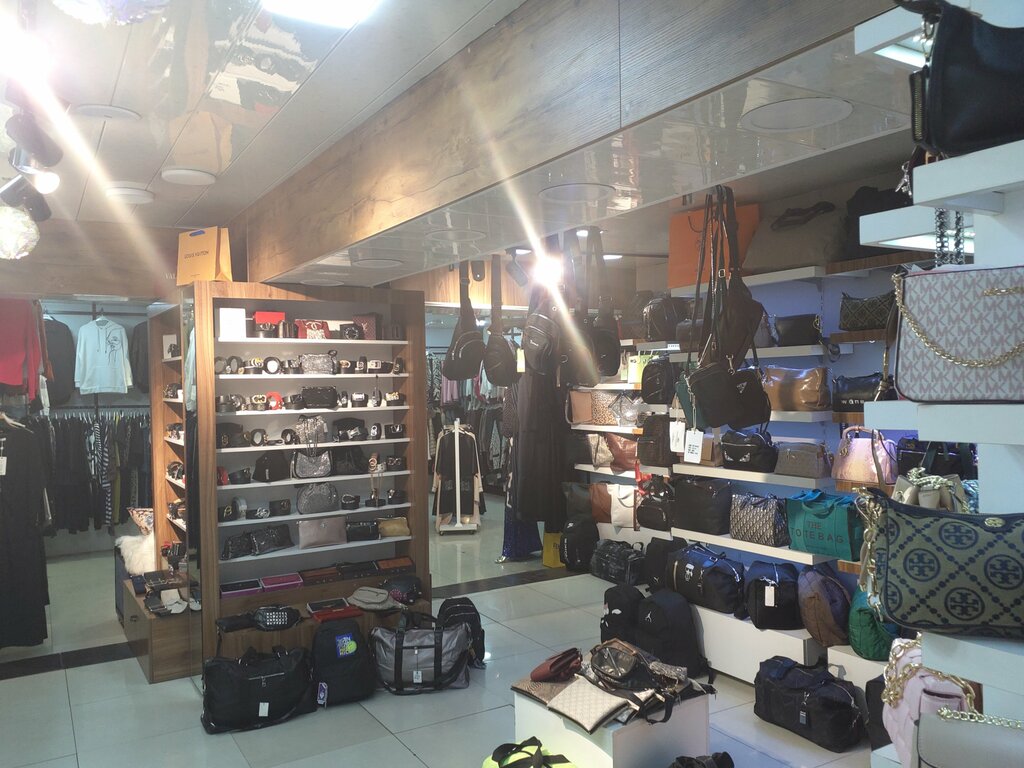 Giyim mağazası Womens Clothing Store, Bakü, foto