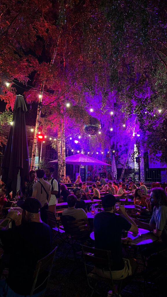 Kafe Chez Peter, Abican, foto