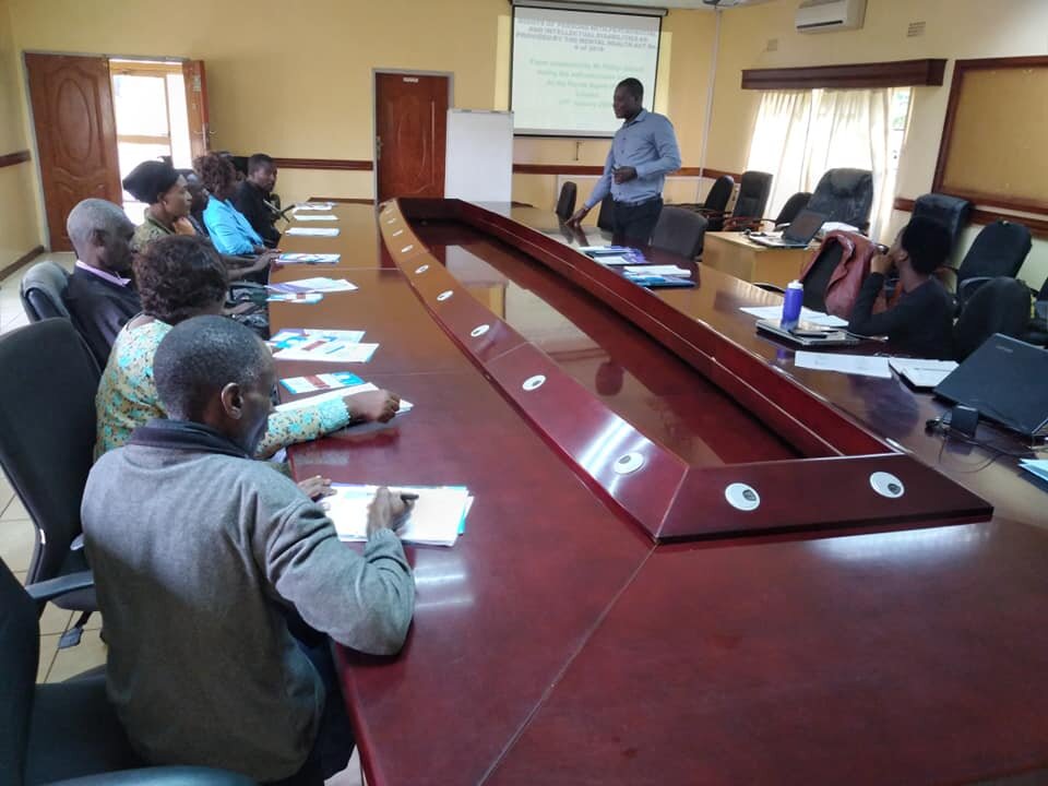 Sivil toplum kuruluşları Paralegal Alliance Network, Lusaka, foto