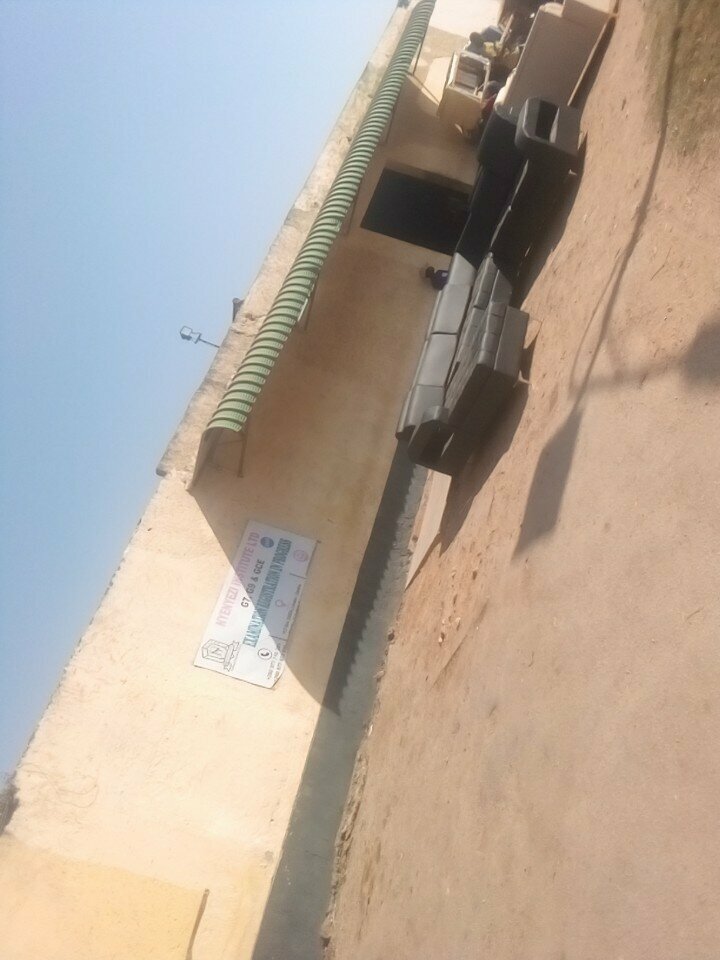 Üniversiteler Nyenyezi Institute, Lusaka, foto