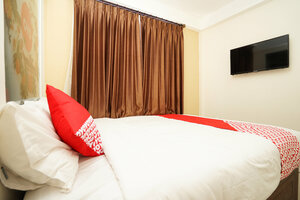 Erga Family Residence by Oyo Rooms (East Java, Сity of Surabaya), otel  Surabaya'dan