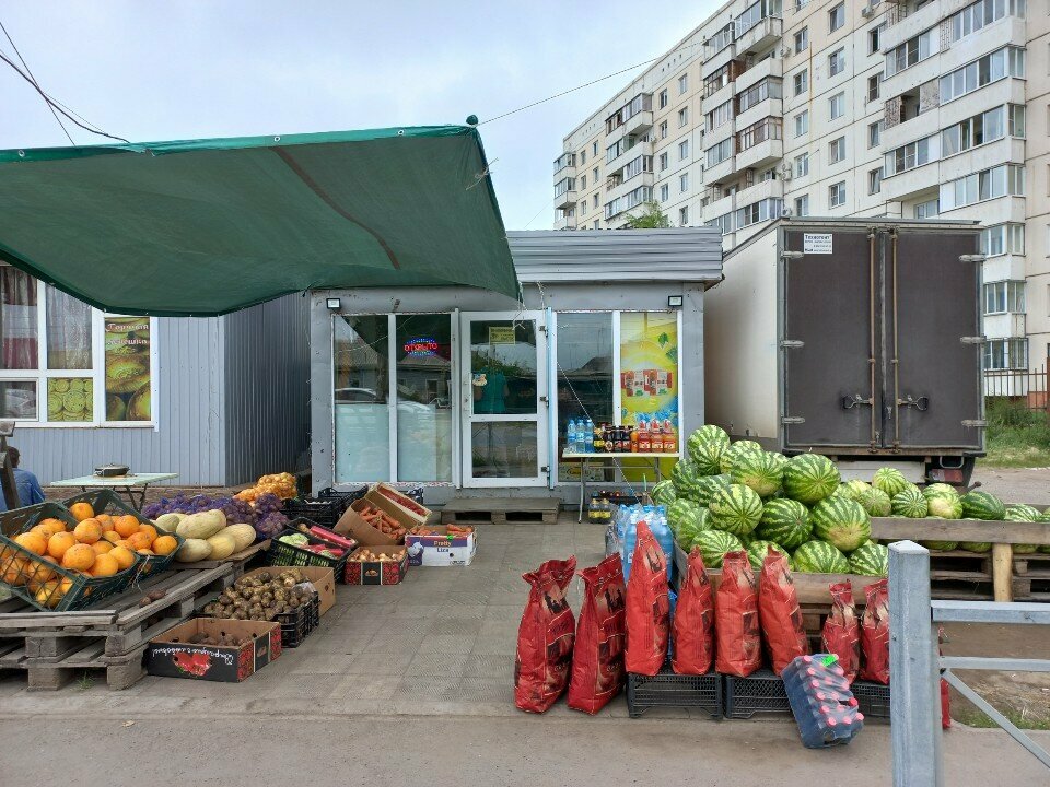 Manavlar Овощи и фрукты, Omsk, foto