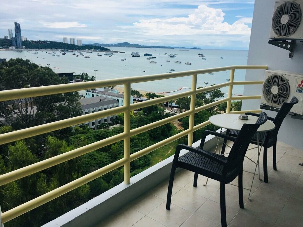 Otel View Talay 6 Condominium by Honey, Pattaya, foto