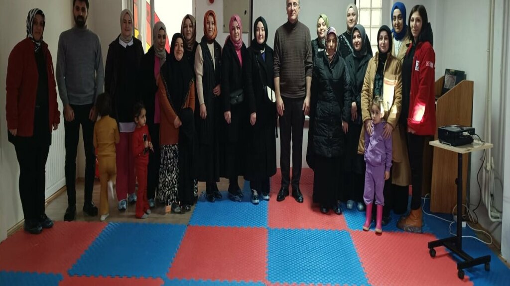 Ortaokul Atatürk Ortaokulu, Çatalpınar, foto