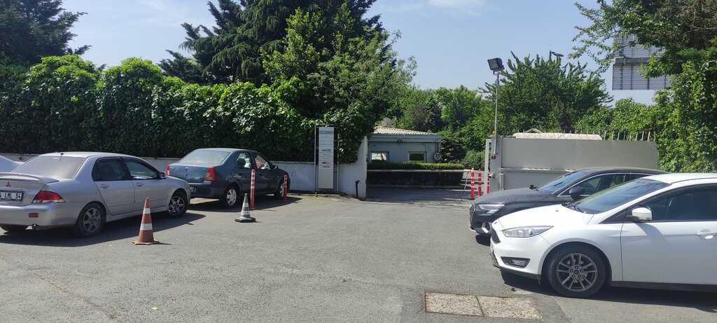 Kamyon ve ağır vasıta satış ve servis firmaları Temsa İş Makinaları , İstanbul, foto