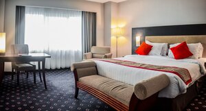 Hotel Pangeran Beach (Ir. Juanda), otel  Padang'dan