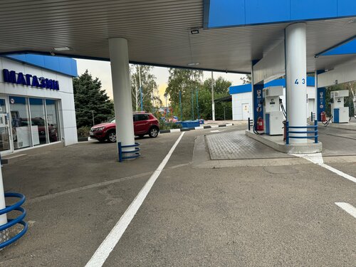 Benzin istasyonu Омега, Krasnodarski krayı, foto
