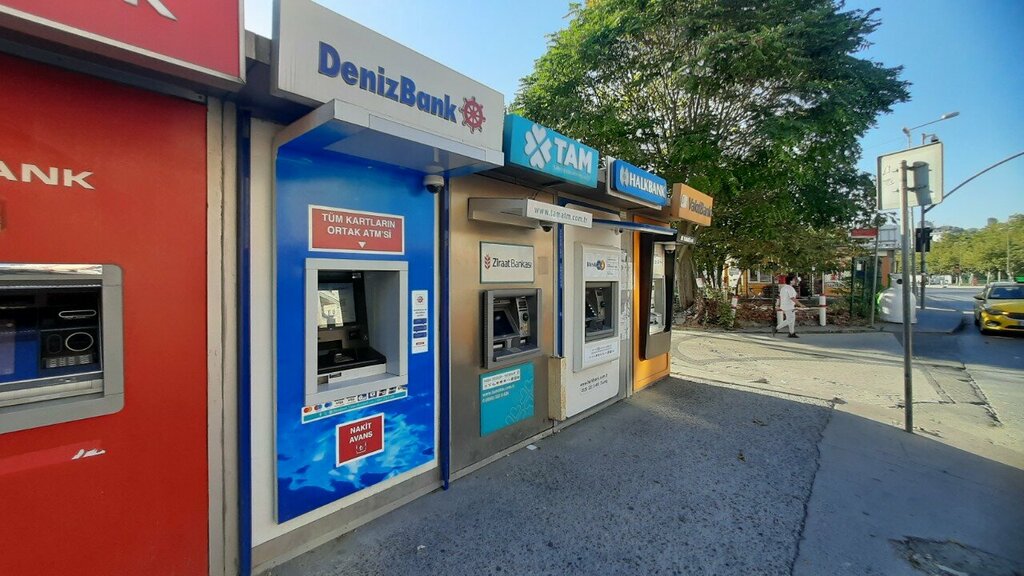 ATM'ler DenizBank, İstanbul, foto