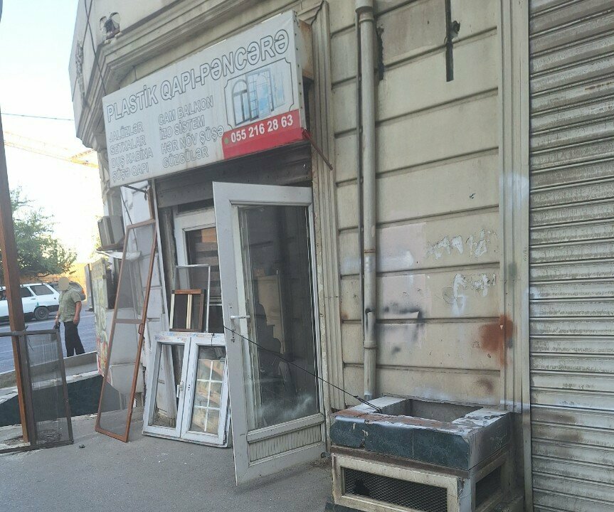 Pencere üretim, satış ve montaj firmaları Plastik qapı pəncərə, Bakü, foto