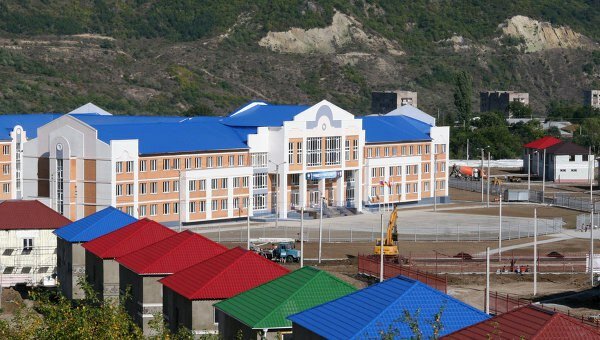 Ortaokul Школа № 1, Chinval, foto