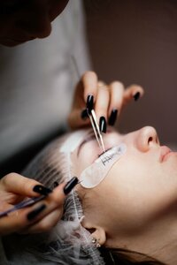Kaş ve kirpik salonu Magic look, Svetogorsk, foto