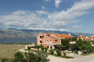 Villa ata Razanac - Studio Apartment St-a (Zadar County, Ražanac), otel  Zadar Bölgesi'nden