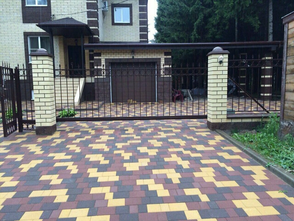 Kaldırım taşları Atlantika, Saint‑Petersburg ve Leningradskaya oblastı, foto