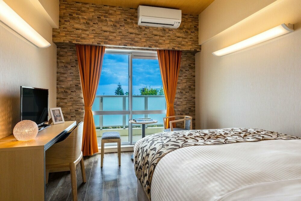 Otel Mr. Kinjo beach side Kafu-shi, , foto