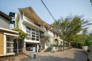 Cove Bening Boutique (West Java, Bekasi, Jl. Salam Damai IV), otel  Bekasi'den