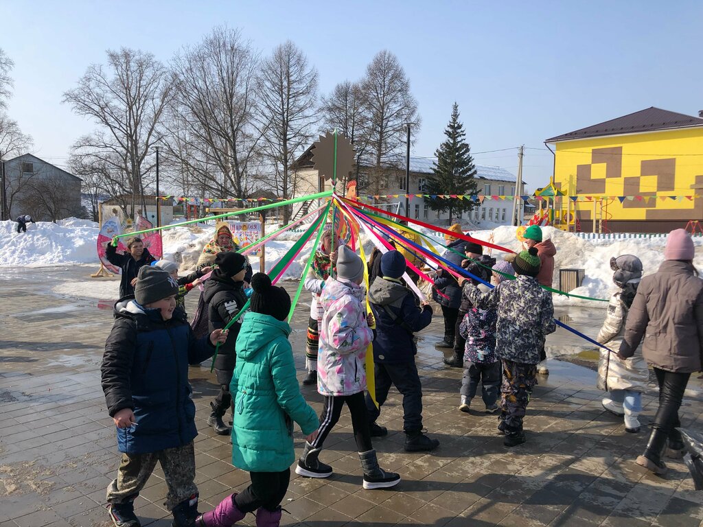 Kültür ocakları Дом культуры, Nijegorodskaya oblastı, foto