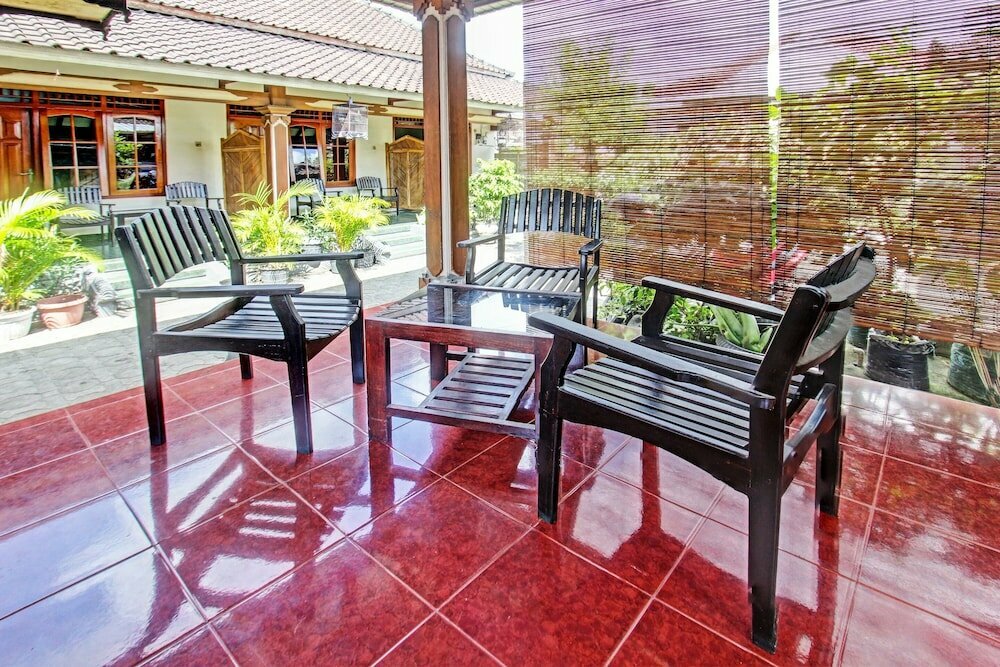 Otel Oyo 92560 Astri Homestay, Mataram, foto