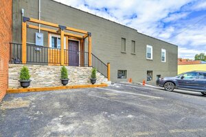 Wytheville Apartment: Walk to Local Breweries (Virginia, Wythe County, Wytheville), otel  Wytheville'den