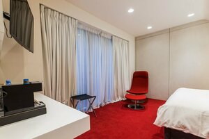 The Grove Design Hotel (G. Kvinitadze Street No:10), otel  Tiflis'ten