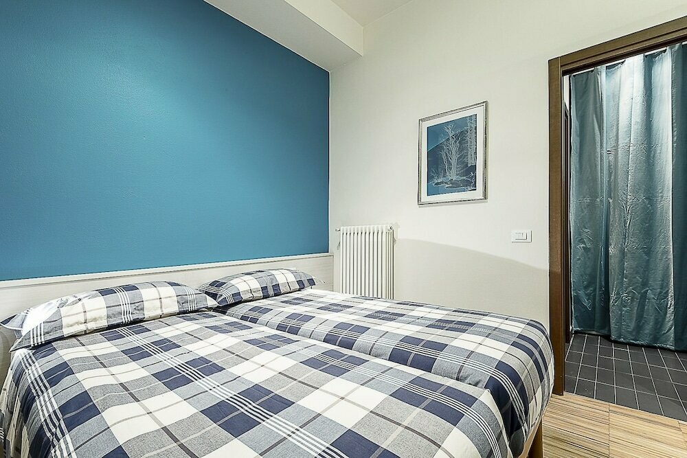 Otel Shortstays Design Loft Broglio 2, Milano, foto