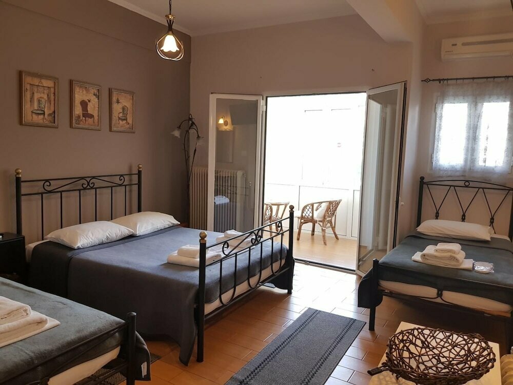 Otel Exarchos Guest House, Dünya, foto