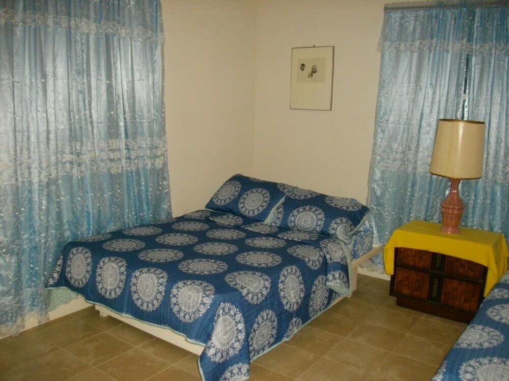 Otel Angela Vacation Home, Dünya, foto