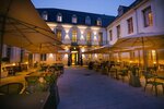 Le Castel d'Alti (Occitanie, Haute-Garonne, Arrondissement de Saint-Gaudens, Bagnères-de-Luchon, Allées d'Étigny, 21), otel