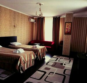Home Hotel Astana (Manas kóshesi No:9/А), otel  Astana'dan