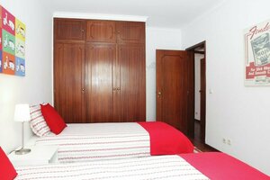 Cascais Guias Gorgeous & Spacious (Lisboa, Cascais, Rua do Farol), otel  Cascais'ten