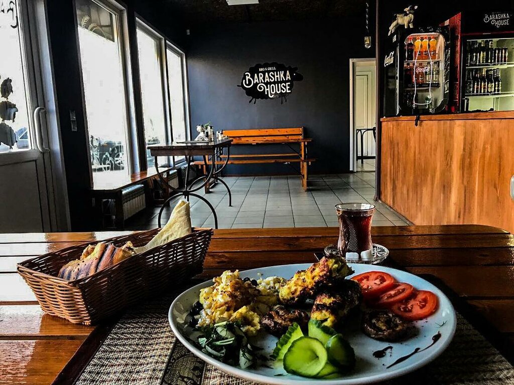 Kafe Barashka House, Barnaul, foto