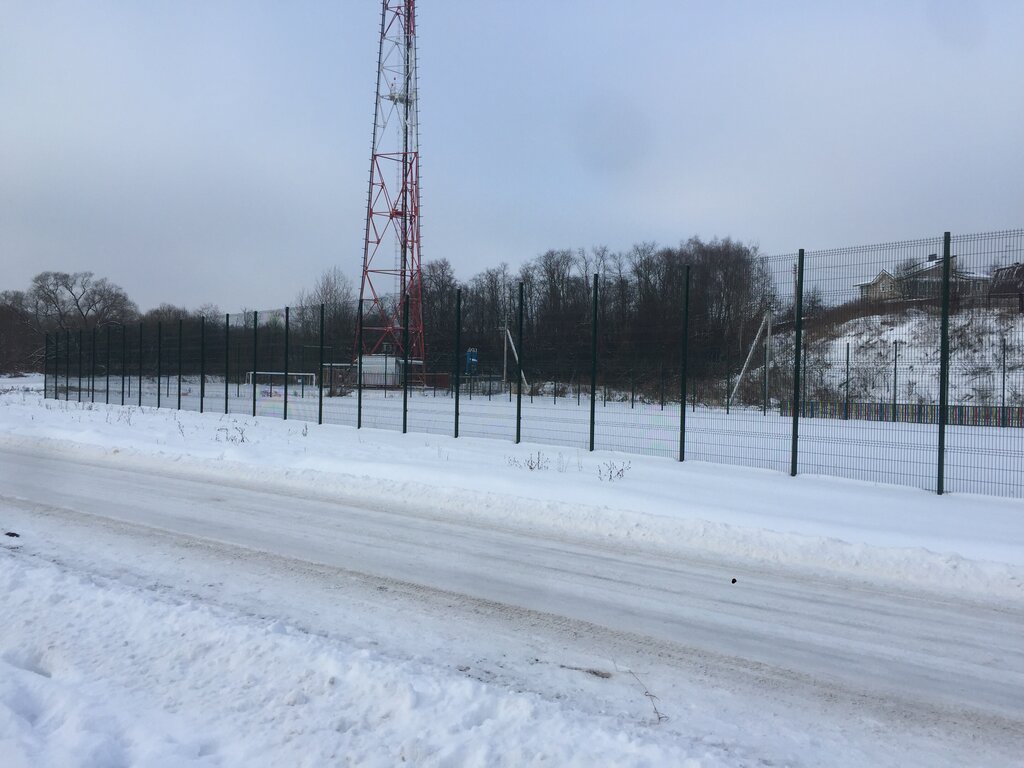 Spor alanı Футбольное поле, Moskova, foto