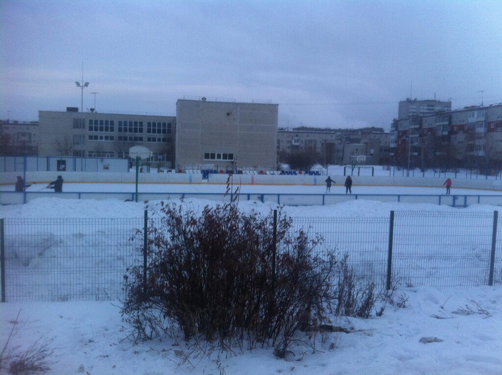 Buz pateni pistleri Katok, Kamensk‑Uralski, foto