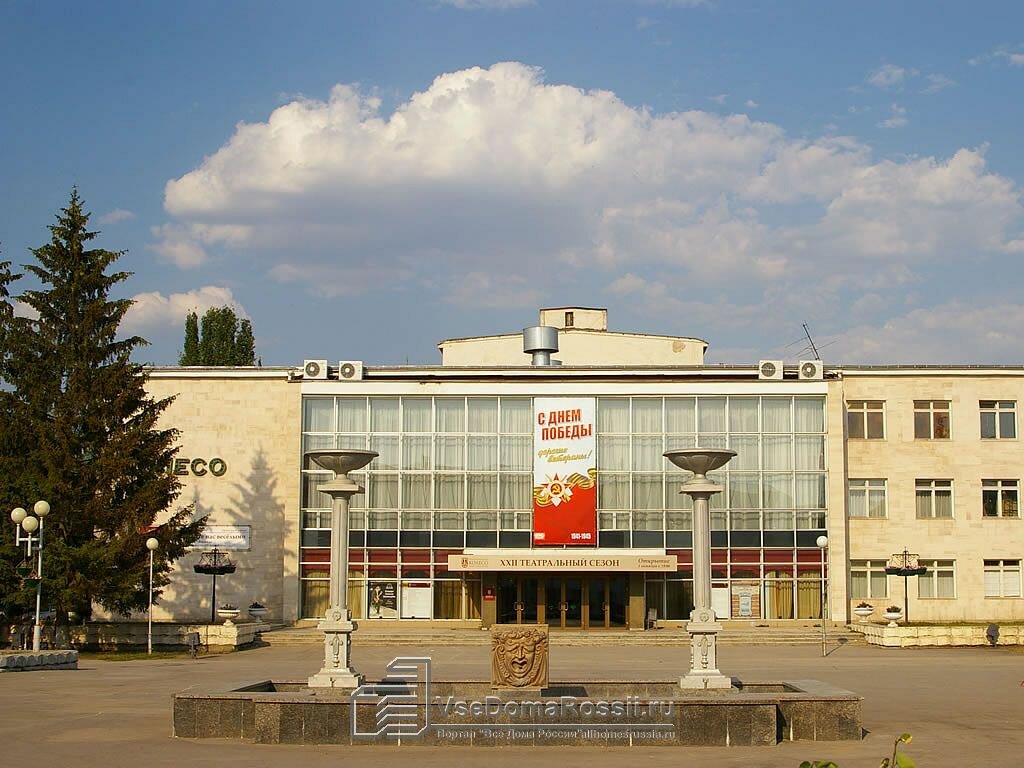 Anıt, heykel Г. Дроздов, Tolyatti (Togliatti), foto