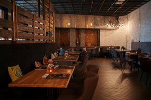 Antrekot (ulitsa Sergeyeva No:3/5, Irkutsk), kafe  Irkutsk'tan