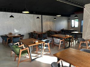 Vostochny Ochag (Kommunisticheskaya ulitsa No:3, Lazarevskoe Residential District), kafe  Soçi'den